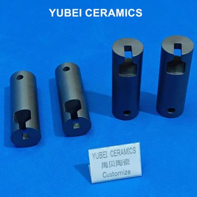 China Zwart SSic keramisch Aanpasbaar Sic keramisch met een dichtheid van 3,12 g/cm3 Bewerking of polijsten Afwerking for sale