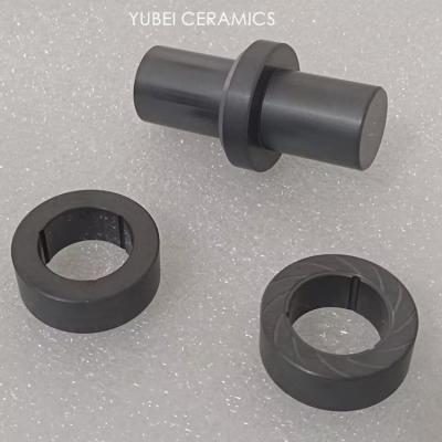 China Op maat gemaakte keramische Sic-dichtheid 3,12 g/cm3 voor top- en langhoudende materialen Te koop