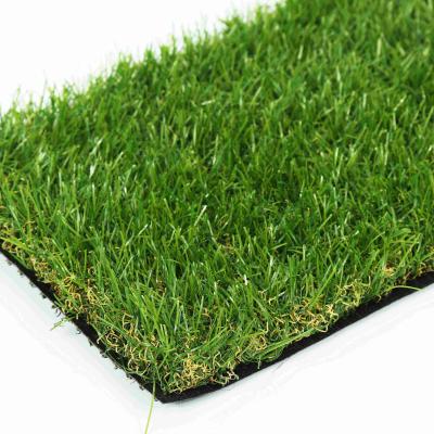 Cina Piana artificiale di alta qualità, altezza 40 mm, per giardini all'aperto, aree interne e campi da calcio in vendita