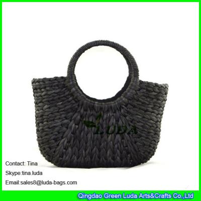 China LUDA cute straw hobo bags fashion cornhusk straw black beach bag for sale