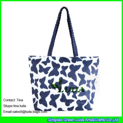 Cina LUDA navy blue nice handbags butterfly print straw beaach tote bags promotion in vendita