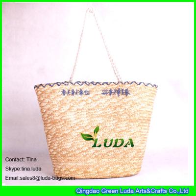 China LUDA fashion handbags embroidered pattern wheat straw oversize beach bags for sale