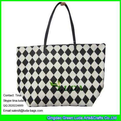 中国 LUDA new design straw tote bag fashion black printed paper straw shoulder bag 販売のため
