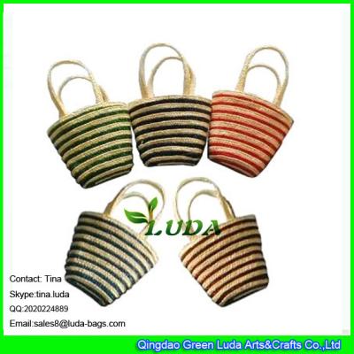 China LUDA 2012 fashion straw bag small wheat straw kids handbags for sale
