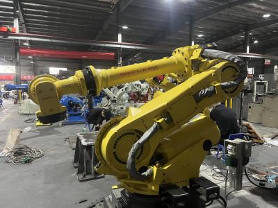 Cina R-2000iB/175L FANUC Robot utilizzato 6 assi per la saldatura a punto di manipolazione del materiale in vendita