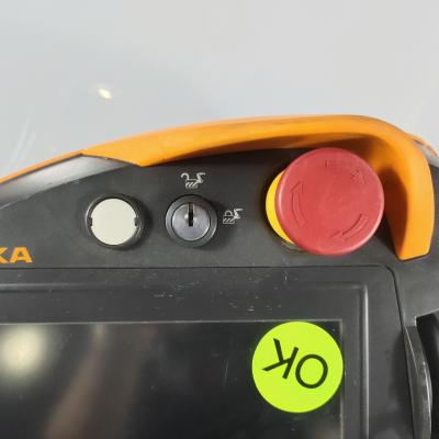 Cina smart Robot Ricambi, KUKA Robot Teach Pendente Touch Screen 00-168-334 in vendita
