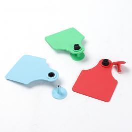 China Red , Green , Blue Bovine Ear Tags Customized Cattle Tracking Ear Tags for sale