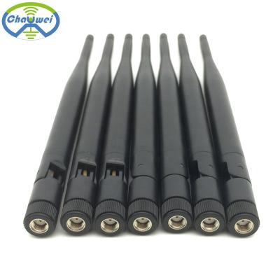中国 5dBi 868MHzの高利得ゴム製 アヒルのアンテナWifi Vertiacal SMAの男性 販売のため