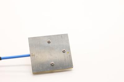 中国 長期5.8G FPV無人機のアンテナUAV 12dBiの高利得縦の分極 販売のため