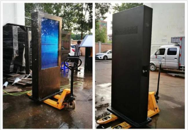 Wifi 43" 55" Outdoor LCD Digital Signage Touch Screen Weatherproof Sunreadable