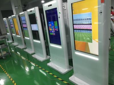 China Removable Photo Booth Kiosk 43 Inch Tempred Glass Surface Full HD LED Panel for sale