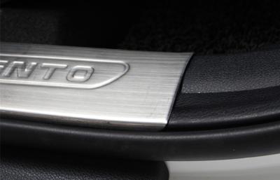 Cina Portale laterale illuminato lucidato Portale laterale illuminato lucidato Per Kia All New Sorento 2015 in vendita