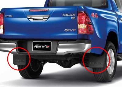 中国 TOYOTA ヒルックス レボ 2015 2016 2017 カー泥ガード フラップ / OEスタイル スプラッシュガード 販売のため