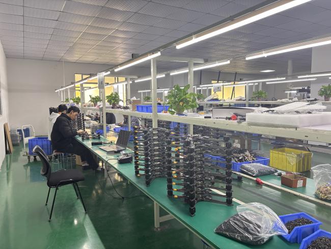 Hubei Smart Seem Technology Co.,Ltd factory production line 0