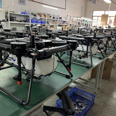 China 4 as 4 UAV van de de Tank Hybride Hommel van de Rotoren4l Benzine Landbouw Bespuitende Ongediertebestrijding HXF22 Te koop