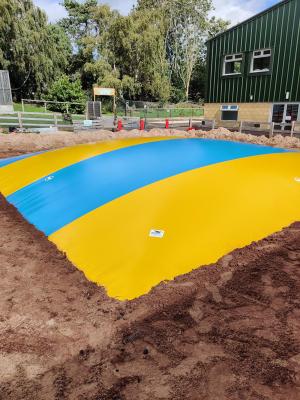 China Commercial PVC inflável Jumping Cloud Colorido Jumping almofada Pad para crianças e adultos à venda