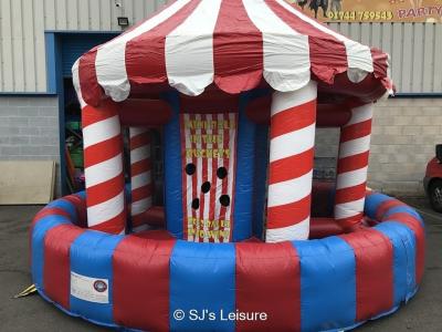 China Opblaasbare carnavalspeelgoed Outdoor interactieve spelletjes met CE-blazer en reparatie-accessoires Te koop
