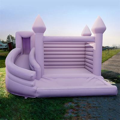 Cina Castello decorativo gonfiabile in PVC di qualità commerciale con pozzo a palla e scivolo in vendita