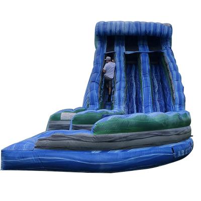 China Parque acuático al aire libre Gran tobogán seco inflable en forma de onda con doble tobogán en PVC azul en venta
