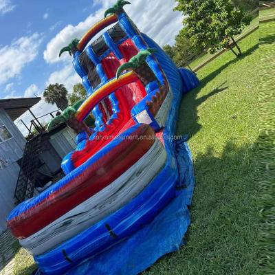 China Verlengde dubbele glijbaan Rode opwindende opblaasbare combo springkasteel voor waterpark Te koop
