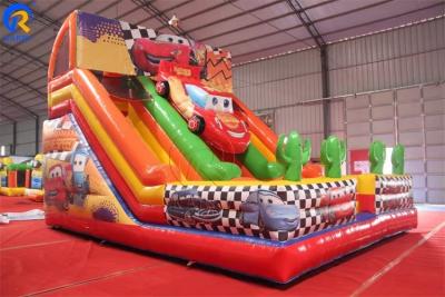 China Maximale capaciteit 100-500 kg opblaasbare kasteelslide De ultieme buitenvermaak Te koop