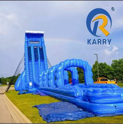 Cina Caratteristiche personalizzate Scivolo idraulico gonfiabile per adulti con piscina Casa rimbalzo PVC sostenibile in vendita