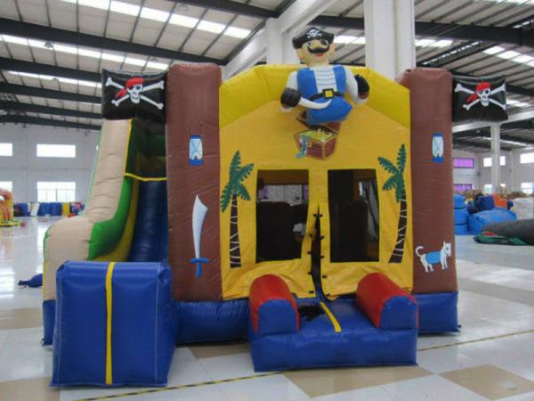 Outdoor Game Pirate Theme Inflatable Bounce House with Dry Slide