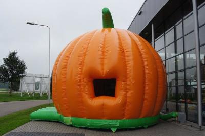 China Make Your Halloween Party a Bouncing Success with our Inflatable Pumpkin Bounce House for sale