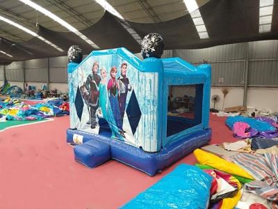 China Unisex Frozen Inflatable Castle Bouncer House with Optional Colors Bouncing for sale