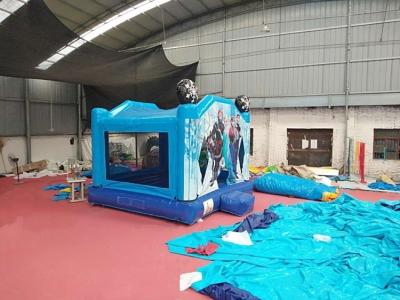 China Unisex Frozen Inflatable Castle Bouncer House with Optional Colors Bouncing for sale
