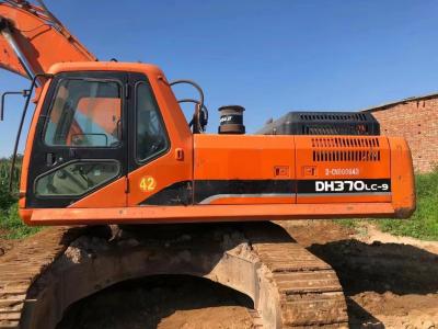 Cina 37 tonnellate pronta usata escavatore per il lavoro e esperto usato Corea importato DOOSAN DH370LC-9 in buone condizioni in vendita