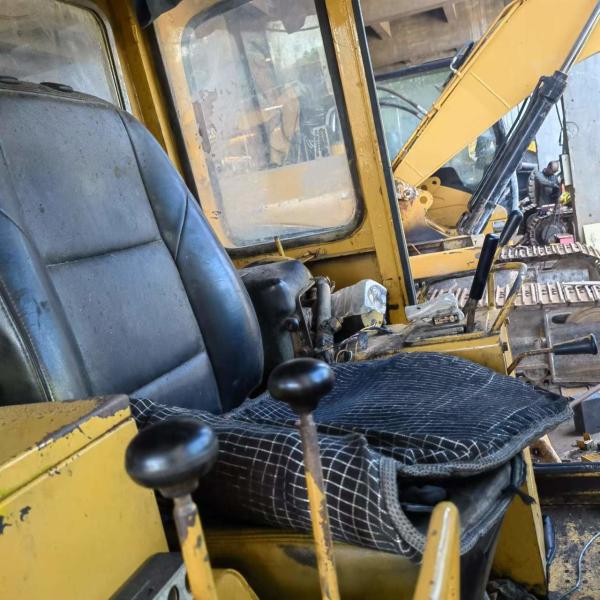 Quality Bulldozer Caterpillar D3c Cat D3c Dozer Second Hand Bulldozer for sale
