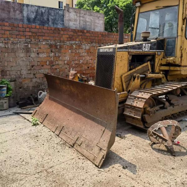 Quality Caterpillar D4C Bulldozer Cat D4c Dozer Used Bulldozers Used Small Bulldozer for sale