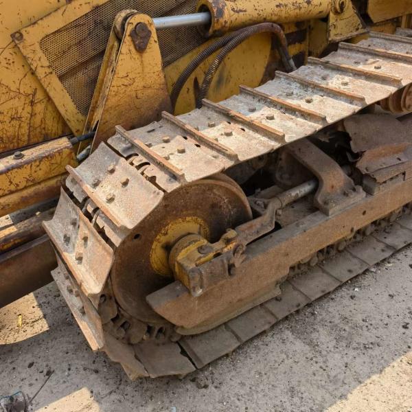 Quality Caterpillar D4C Bulldozer Cat D4c Dozer Used Bulldozers Used Small Bulldozer for sale