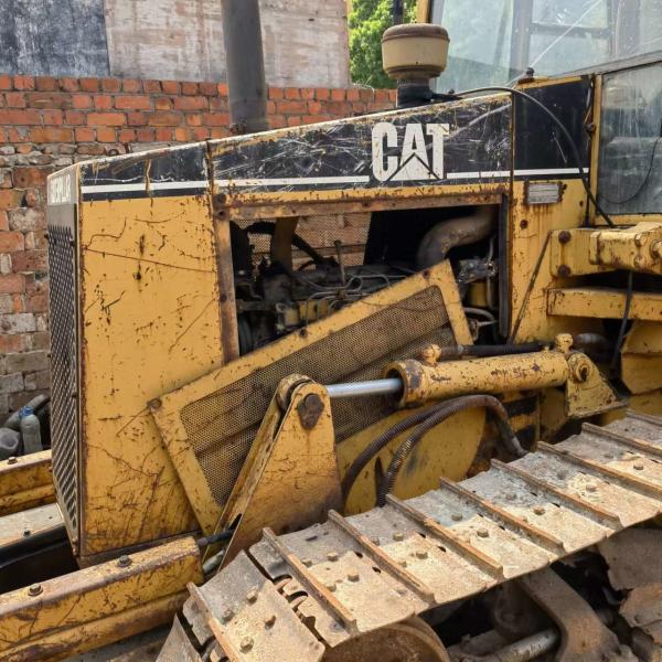 Quality Caterpillar D4C Bulldozer Cat D4c Dozer Used Bulldozers Used Small Bulldozer for sale