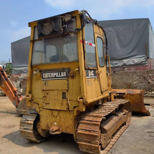 Quality Caterpillar D4C Bulldozer Cat D4c Dozer Used Bulldozers Used Small Bulldozer for sale