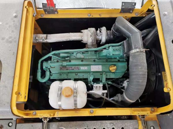 Quality Sweden imported high quality Volvo EC200DL crawler excavator machine used almost for sale
