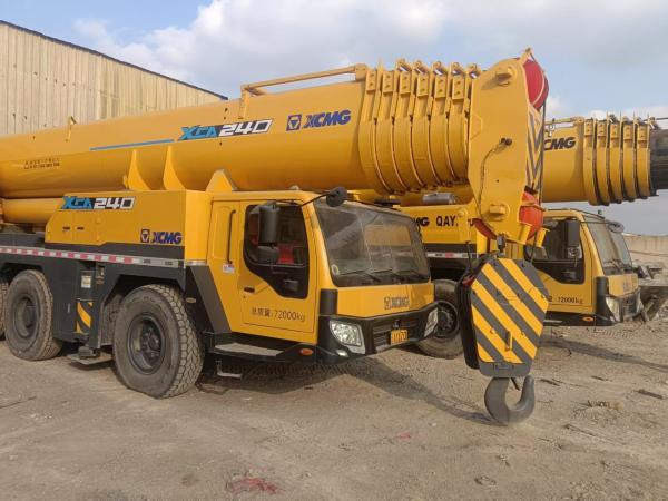 Quality 240t Max. Carrying Capacity Used Crane XCMG QAY240 Tons In Good Condition for sale