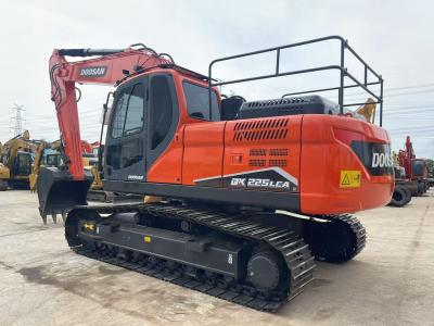 중국 사용된 두산 DX225LCA 굴삭기 21.5톤 115kW 유압 크롤러 판매용