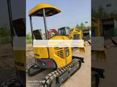 Máquina de escavadeira de 2 toneladas com certificação Komatsu PC20MR quase nova para venda