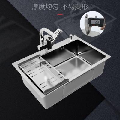 Cina SUS304 ha spazzolato resistenza all'usura dei lavandini di cucina di acciaio inossidabile la forte in vendita