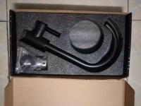 China SUS304 Black Kitchen Sink Faucet Single Handle Deck Mounted Brass Valve Core 3 Year Warranty for sale