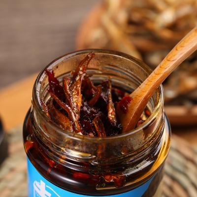 Cina La salsa piccante casalinga piccante cinese di Sriracha con il pesce ha preparato i pasti 130g in vendita
