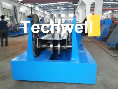 Cina Rotolo d'acciaio del Purlin a forma di C della struttura che forma macchina per la fabbricazione del profilo del Purlin di C dal comando a catena in vendita