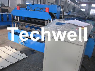 Cina Rotolo d'acciaio delle mattonelle di colore del tetto che forma macchina con fare pressione idraulico per le mattonelle di tetto del metallo in vendita
