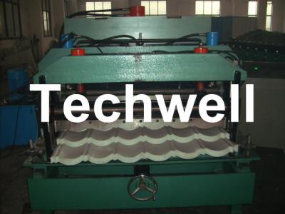 Cina Abitudini rotolo delle mattonelle di 0.7mm - di 0,3 che forma macchina con la doppia muffa della stampa ed il taglio idraulico in vendita