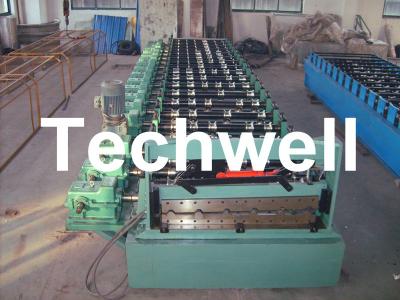 China Het Dakbroodje die van het hallo-ribstaal Machine met Gimbal Versnellingsbakaandrijving vormen Te koop