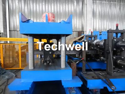 Cina Rotolo d'acciaio del sistema del vano per cavi della scala che forma macchina con il sistema cambiante di dimensione automatica in vendita