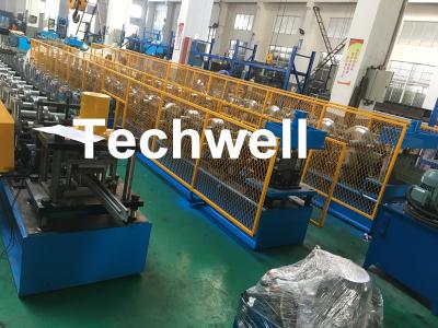 Cina lo spessore della bobina di 1.0-3.0mm, ferrovia di guida di controllo di frequenza dello SpA lamina a freddo la formazione della macchina in vendita