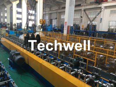 Cina Rotolo della ferrovia di guida dello sportello del acciaio al carbonio che forma attrezzatura con 16 stazioni del rullo in vendita